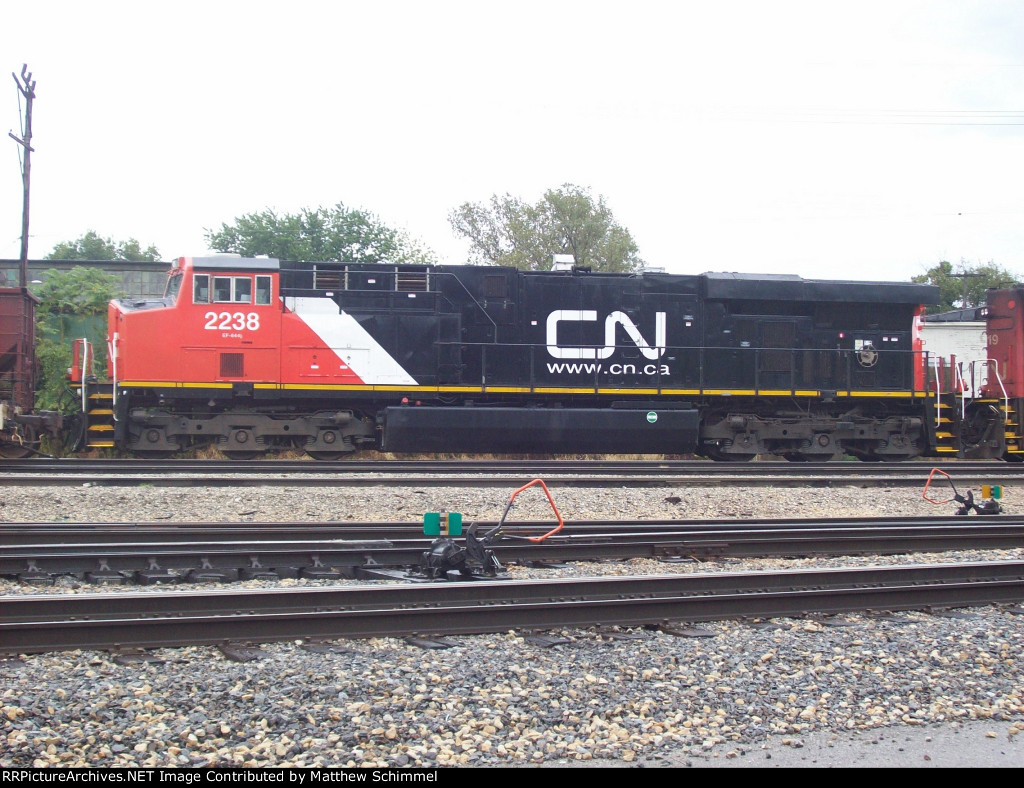 CN 2238